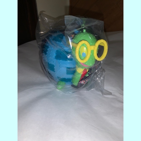 Disney | Accessories | Brand New Disney Turtle Light Up Sipper | Poshmark